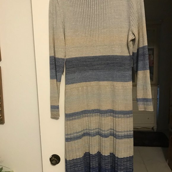 Time and Tru | Dresses | Time And True 2x 2 Multiple Shades Of Blue ...